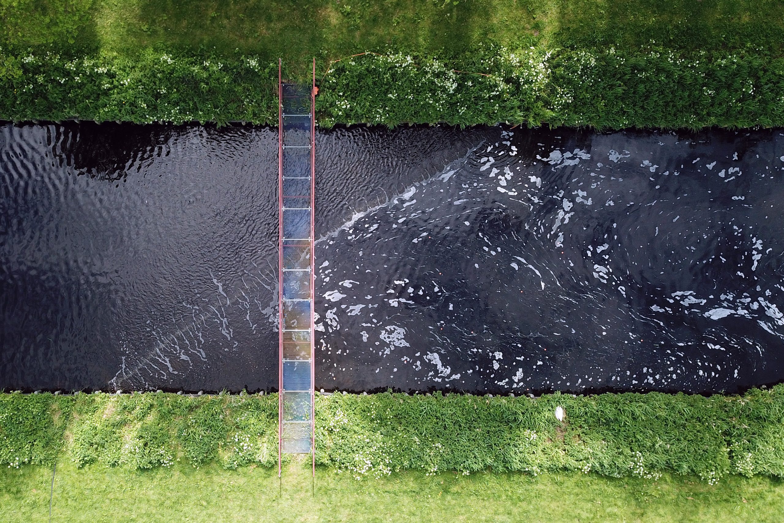 Fighting plastic pollution, with bubbles | Open | Prodir